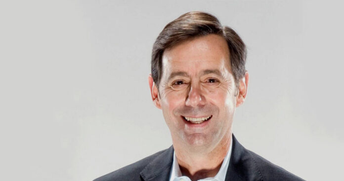 Gov. Roy Cooper's top advisor retires - Business North Carolina